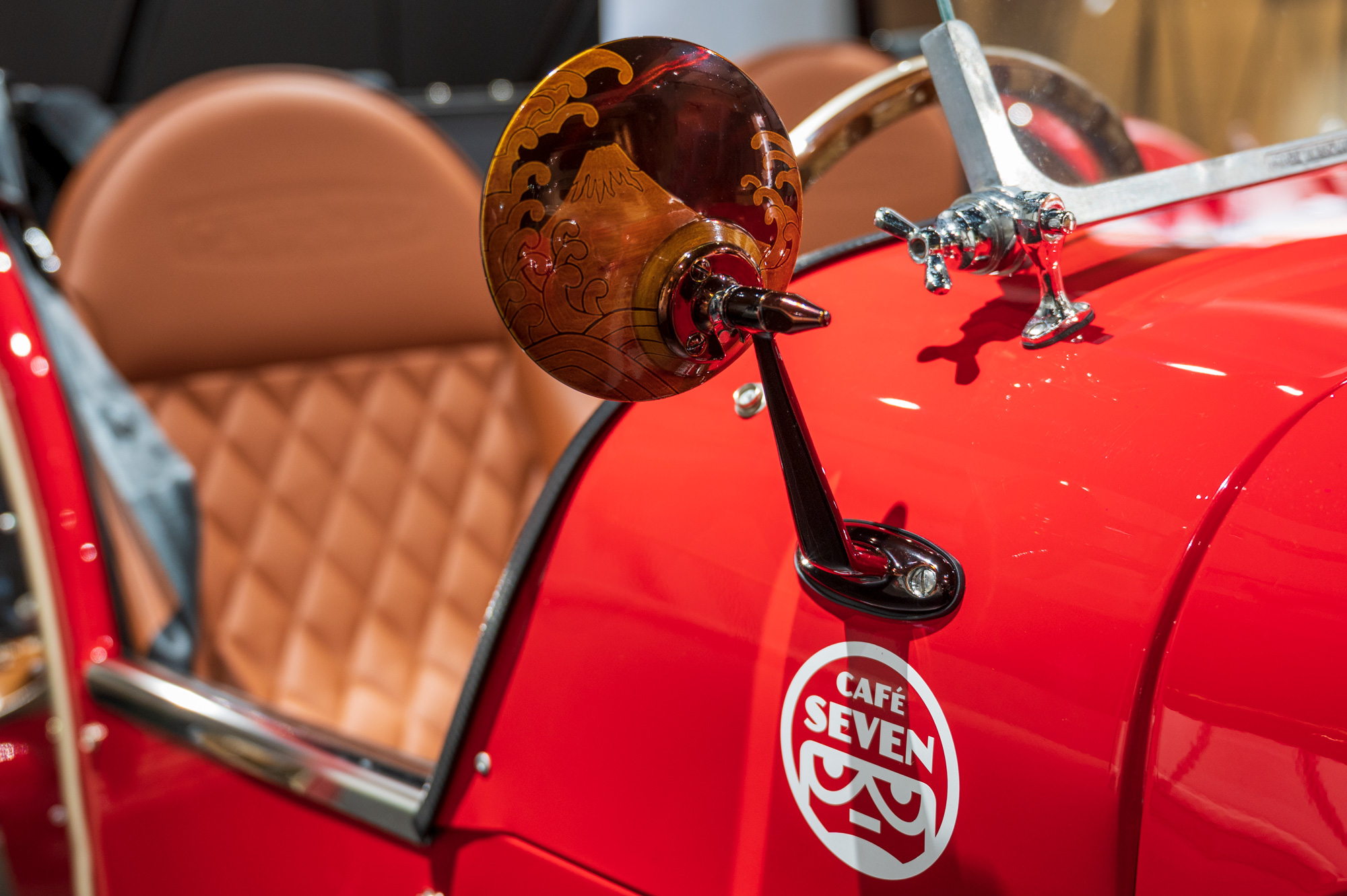 [SHOWROOM] マツシマのスタッフが注目のクルマを探求 Kiwakoto CRAFT-CARサービス FIAT500・ケータハムセブン | FORESIGHT